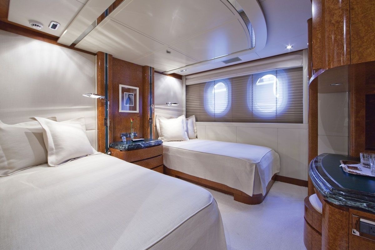 Yacht PRINCESS TOO, Feadship | CHARTERWORLD Luxury Superyacht Charters